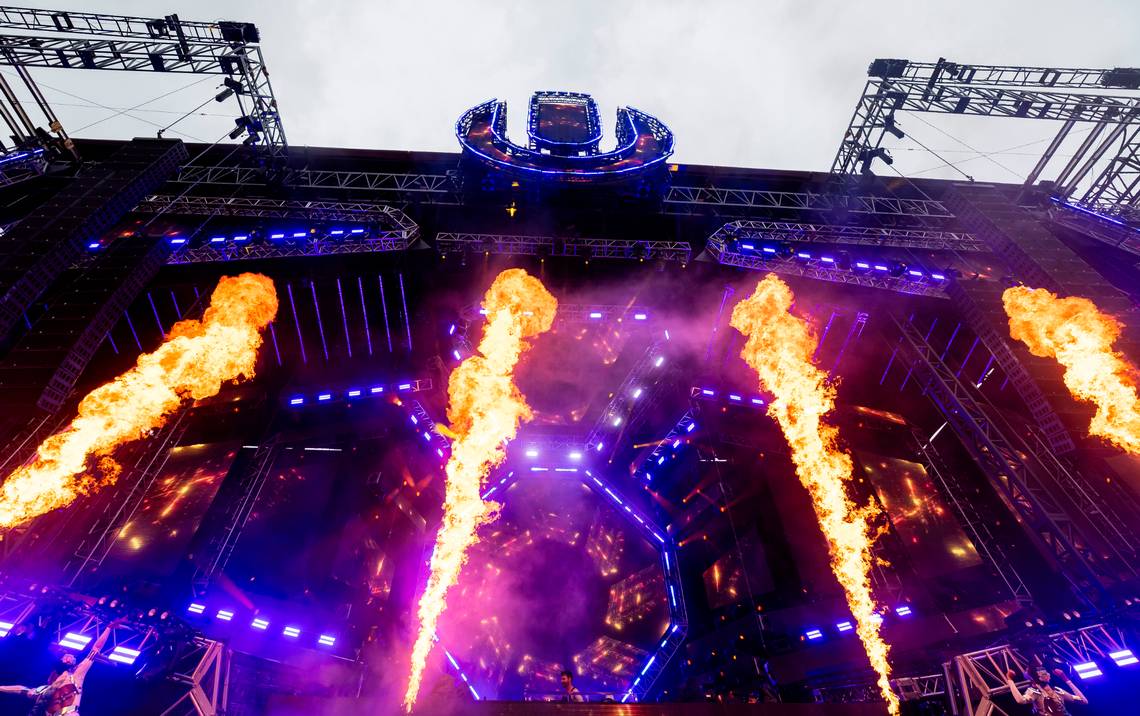 Ultra Miami 2025 Day 1: Epic Performances, Surprise Guests, and ...